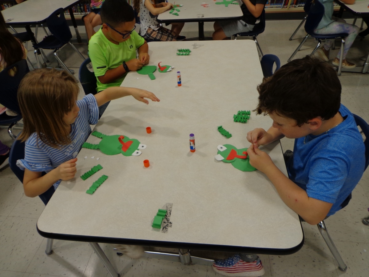 Kolling Elementary School - LCSC Libraries